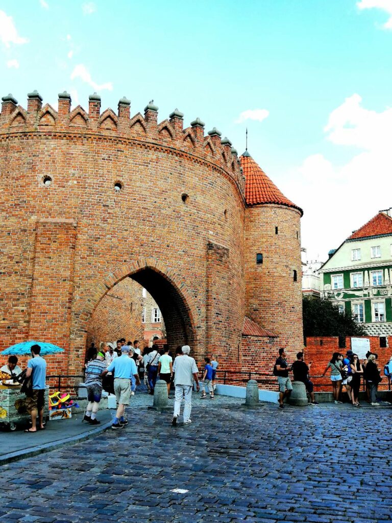Que voir et faire à Varsovie, Pologne? - Passporter Blog