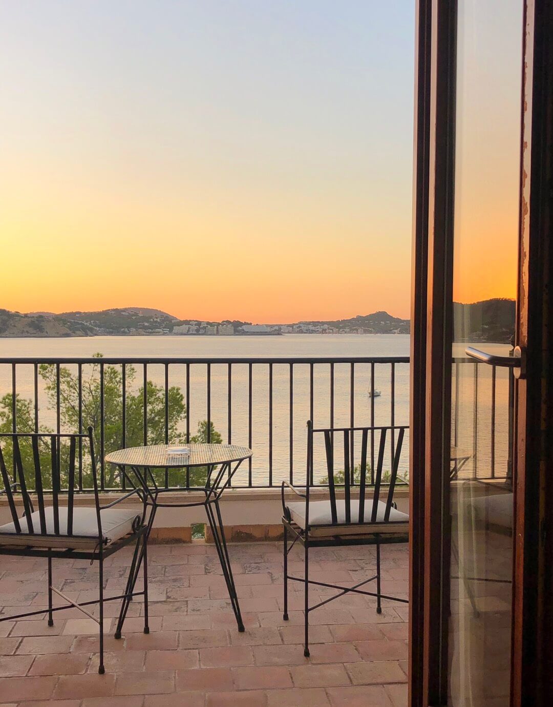 Cosa vedere in un viaggio a Minorca Spagna - Passporter Blog